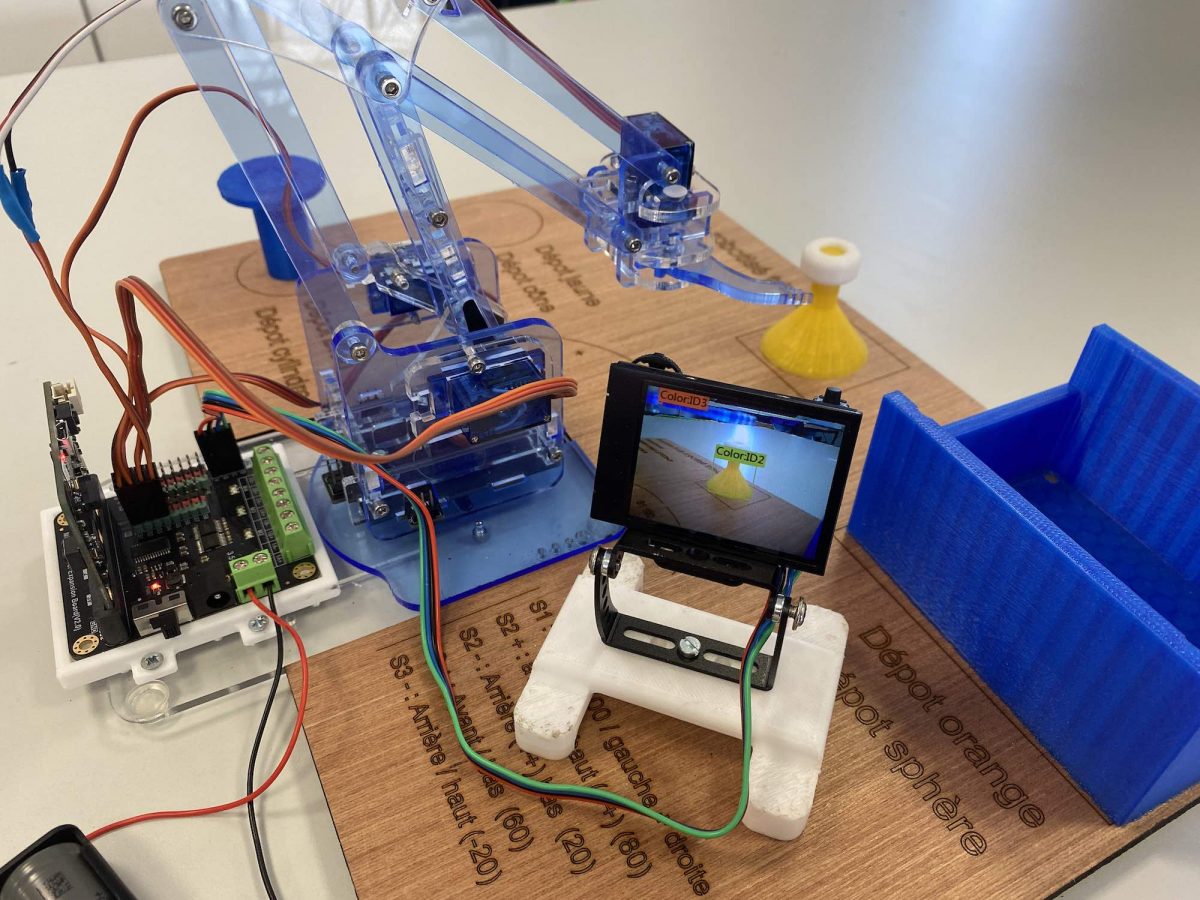 Fablab du collège des trois Vallées – Robot24