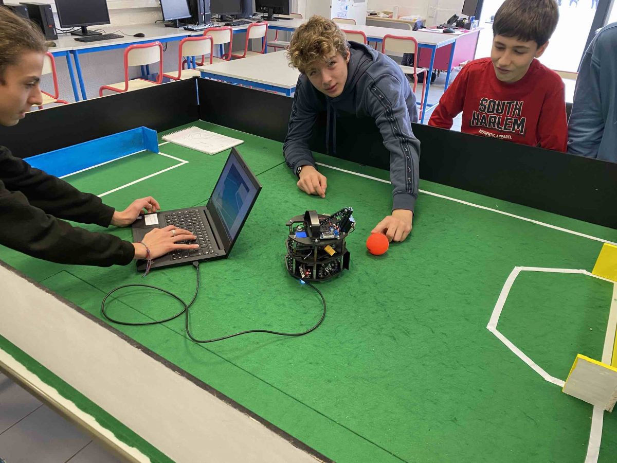 Les équipes robot24 pour la Robocup Junior 2023 – Robot24